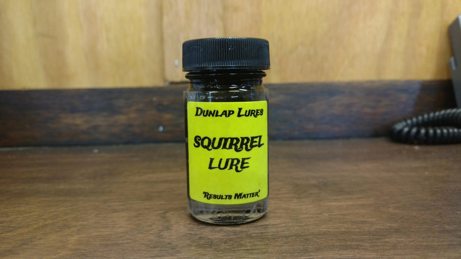 Jeff Dunlap's SQUIRREL LURE 1 oz nuisance squirrel trapping lure ADC ...