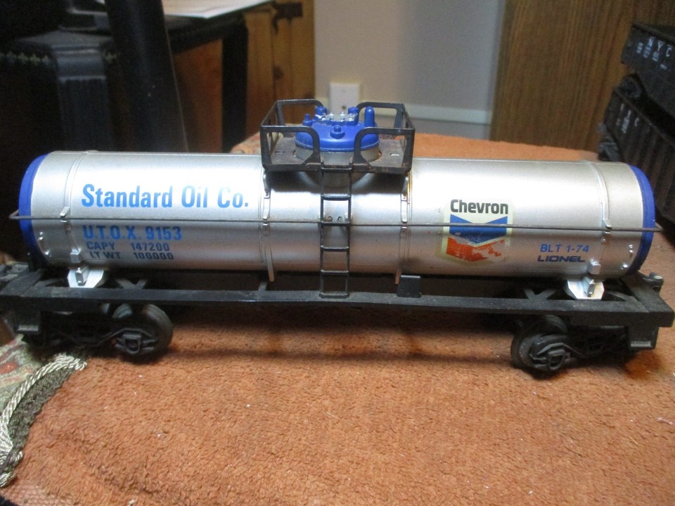 Vintage LIONEL 6-9153 Standard Oil Co. CHEVRON TANK CAR 0/027 GAUGE ...