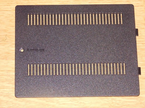 Samsung R720 Aura Suga RAM Memory Arbeitsspeicher Abdeckung Cover Door ...