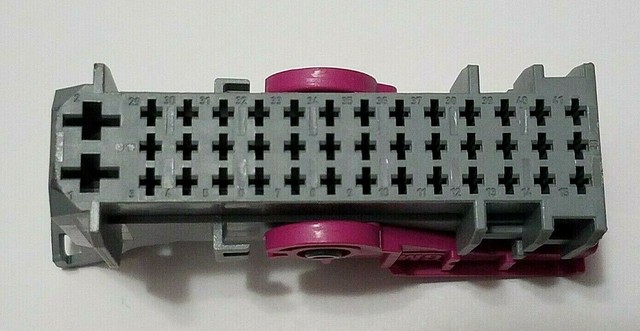 GM Delphi Pbt-gf20 3 Row 41 Pin Auto Car Electrical Terminal Connector ...