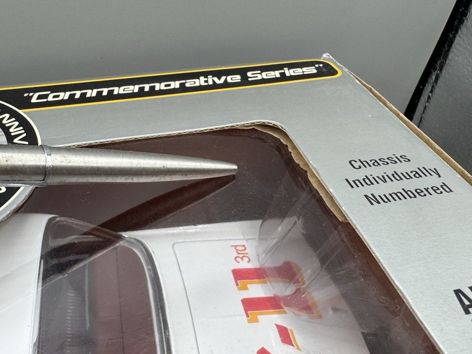 1/18 ERTL AMERICAN MUSCLE PACKER PONTIAC 1962 PONTIAC CATALINA WHITE ...