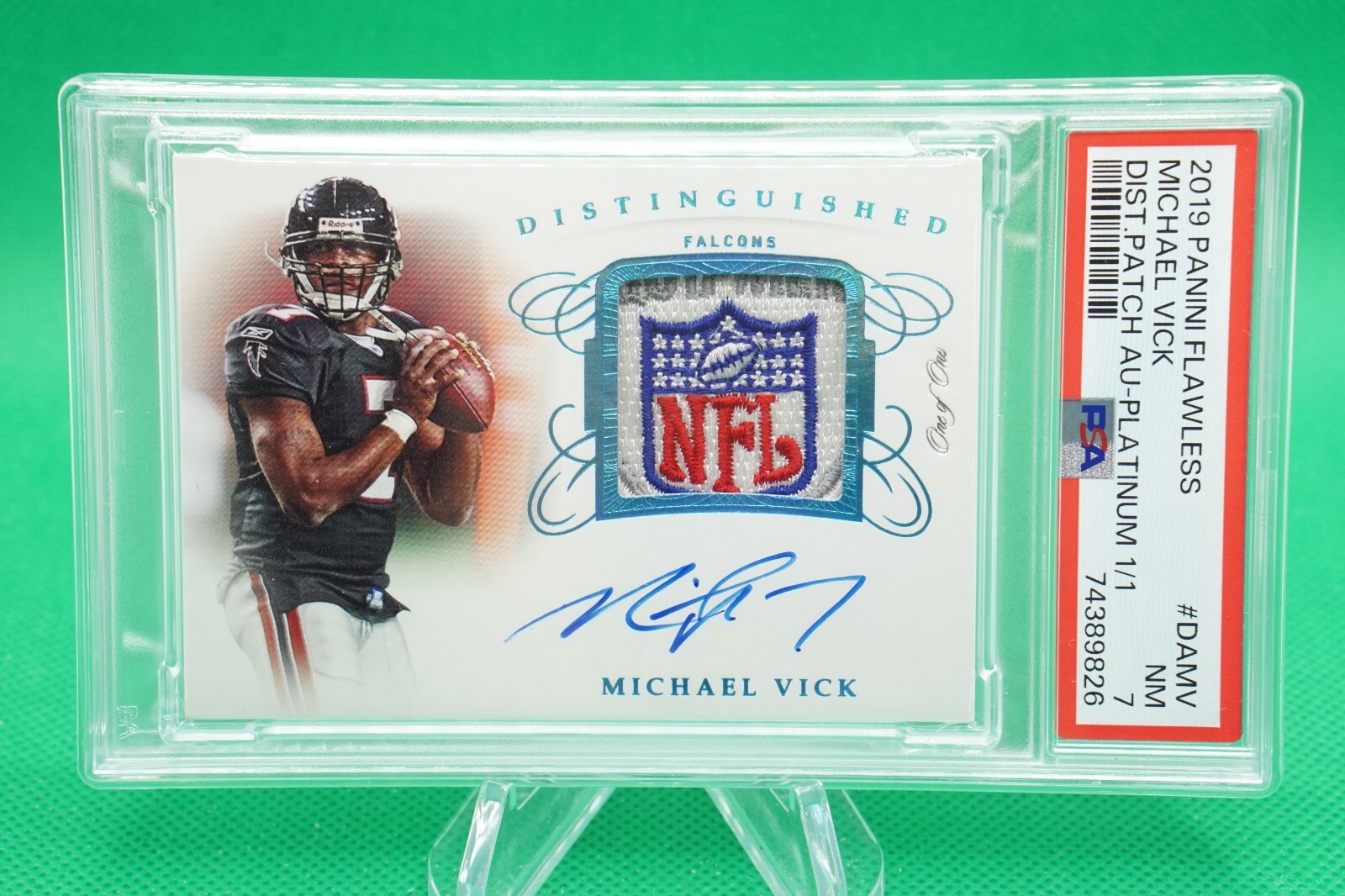 2019 Flawless Distinguished Patch Auto NFL SHIELD 1/1 Michael Vick PSA ...