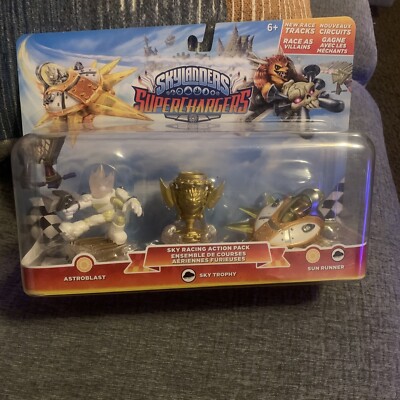 SKYLANDERS SUPERCHARGERS SKY RACING ACTION PACK ASTROBLAST SKY TROPHY ...