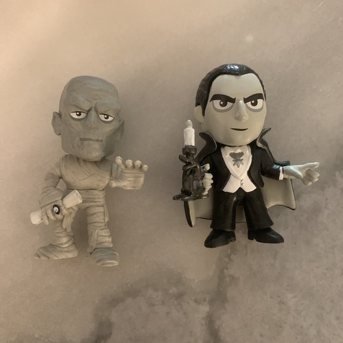 (2) Funko Mini Figures UNIVERSAL MONSTERs Mummy And Vampire | eBay