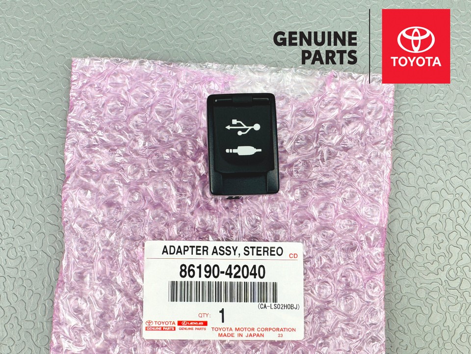 86190-42040 ADAPTER ASSY, STEREO JACK, NO.1 TOYOTA 2013-20 PRIUS MIRAI ...