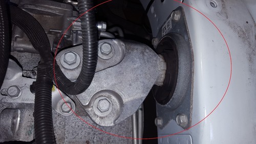 NEW 2013 CHEVROLET MALIBU 2.5 LITER CENTER TRANSMISSION MOUNT 13312102 ...