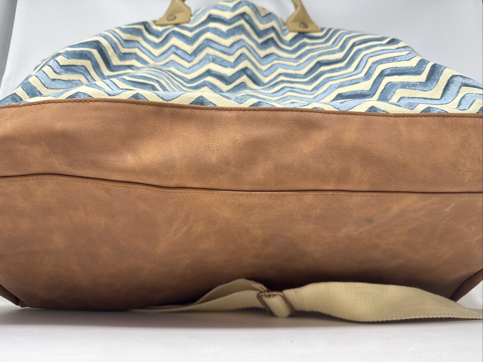 Large Mossimo Supply Co Chevron Tote Beach bag | eBay