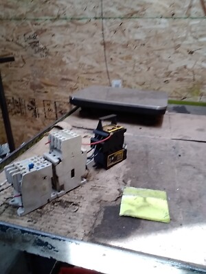 Cutler-Hammer CE15DN3 Contactor With Timer And Overcurrent Protection ...