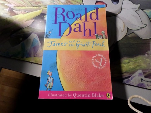 Dahl, Roald/ Blake, Quentin...-James And The Giant Peach BOOK (2007 ...