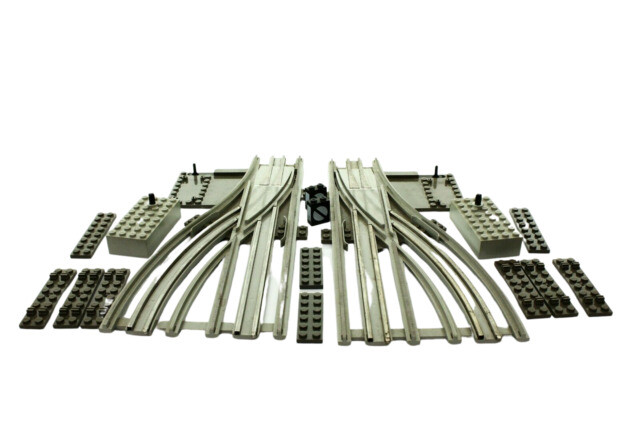 LEGO Trains: Left and Right Manual Points with Electric Rails Grey 12 V ...