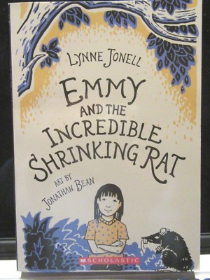 Emmy and the Incredible Shrinking Rat by Lynne Jonell (2008, Paperback ...