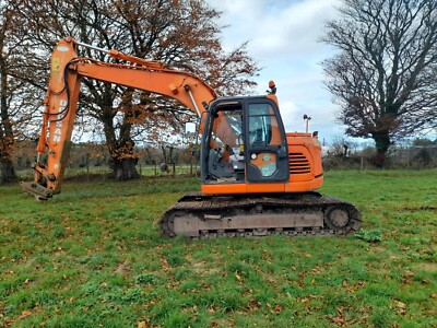 Doosan DX140 LCR-3 14ton Zero tail excavator. 4723Hrs (New engine ...