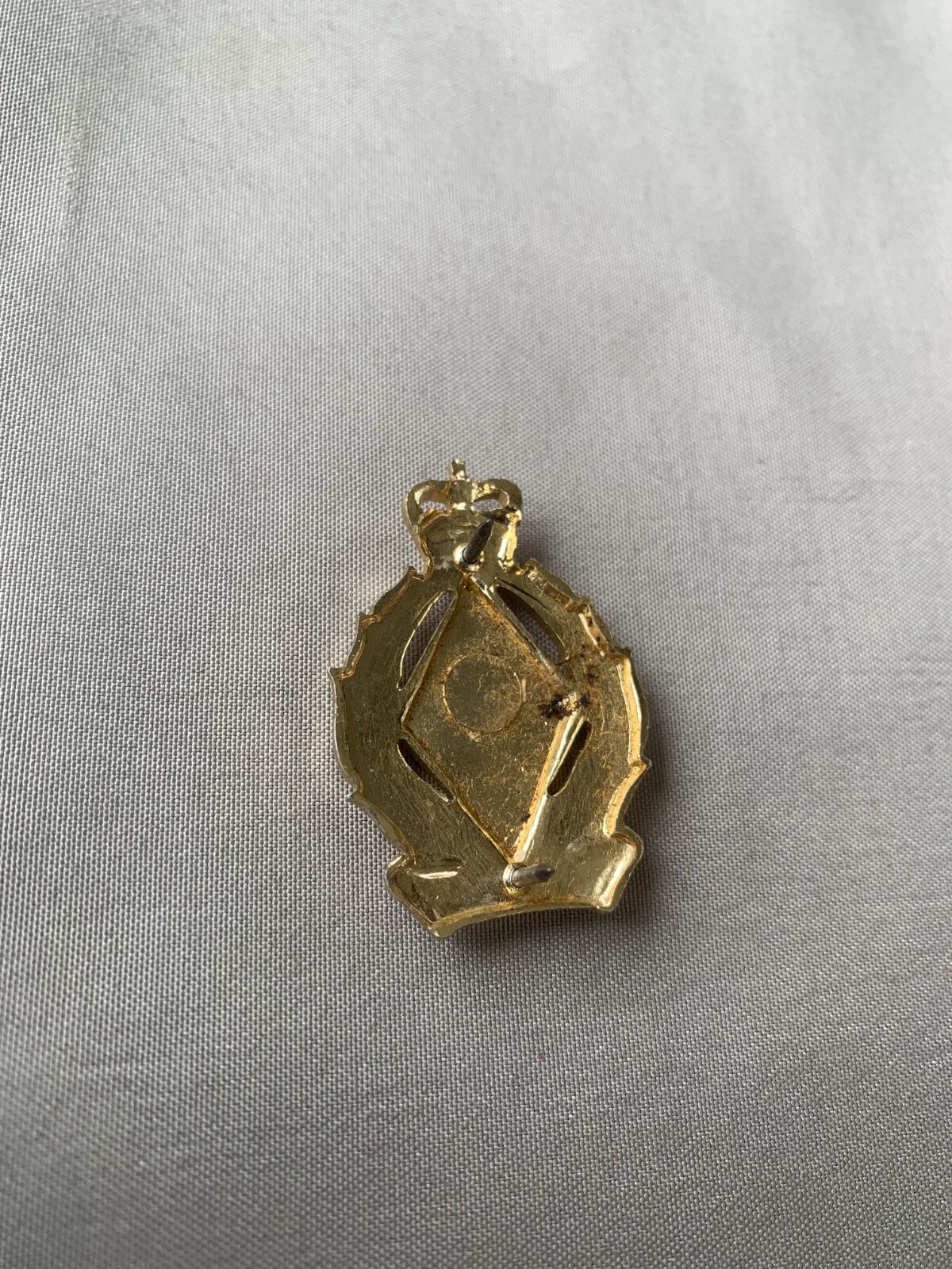 Women’s Royal Australian Army Corps (WRAAC) – Collar Hat Badge AA E90 ...