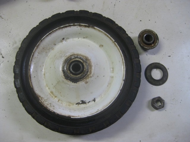 Snapper 21" Lawnmower Front Wheel 7" Part 7012347 Old Stock for sale ...