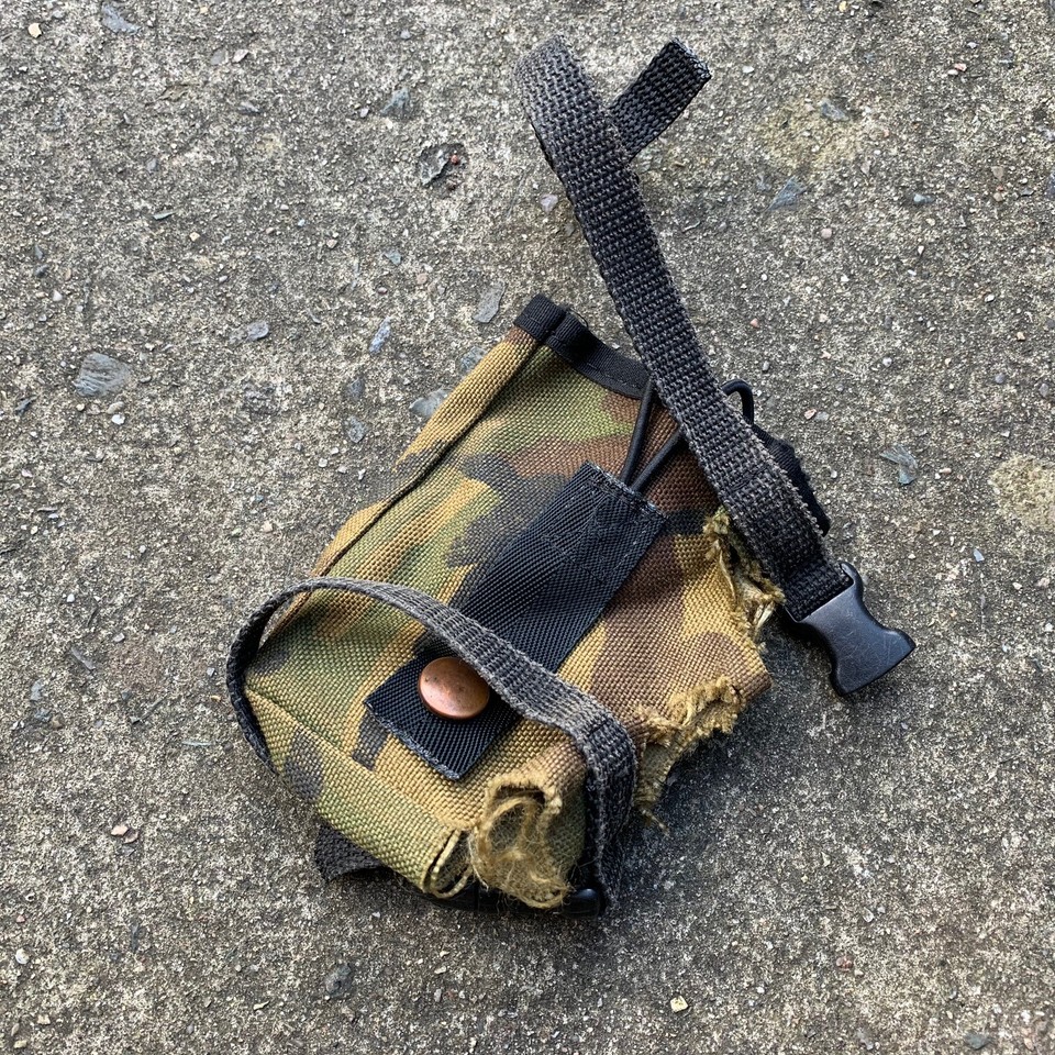 British Army Surplus Issue Bowman PRR Radio Pouch, Woodland DPM IRR ...