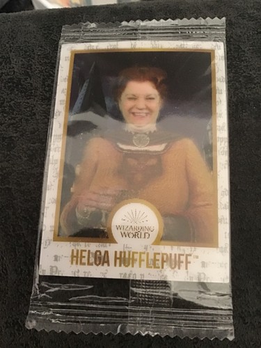 Harry Potter Wizarding World Helga Hufflepuff Chocolate Frog 3D Card ...