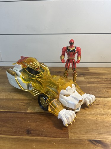 BANDAI 2005 Power Rangers Mystic Force Vehicle Car W/ Red Ranger. Ships ...