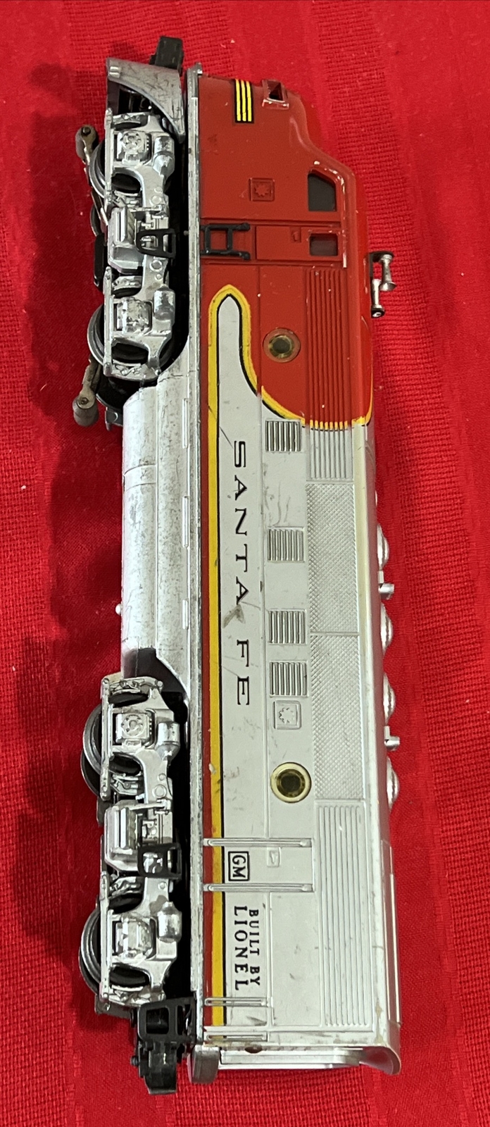 Lionel Santa Fe Powered Locomotive 2333-20. Untested | eBay