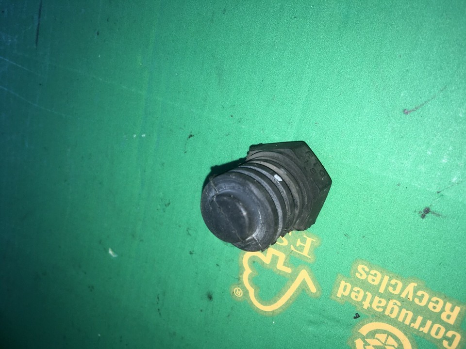 Bonnet Position adjustment rubber mount - Vauxhall Vectra 1.9 (2007) | eBay