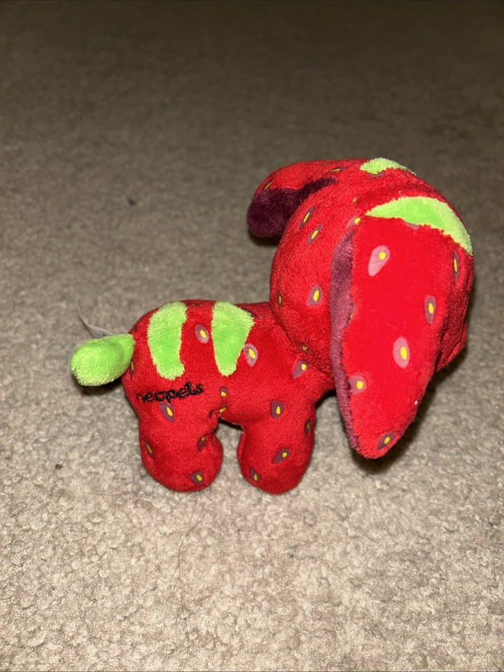 JAKKS Pacific Neopets Strawberry Poogle 2008 Plush | eBay