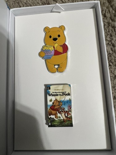 Disney VHS Series 2 Winnie the Pooh Pin Set 5/5 Limited Release Rare ...