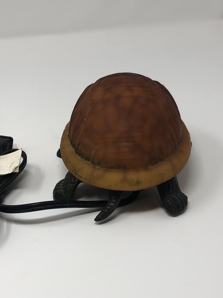 Vintage "Tiffany Style" Frosted Amber Glass Shell Turtle Table Lamp ...