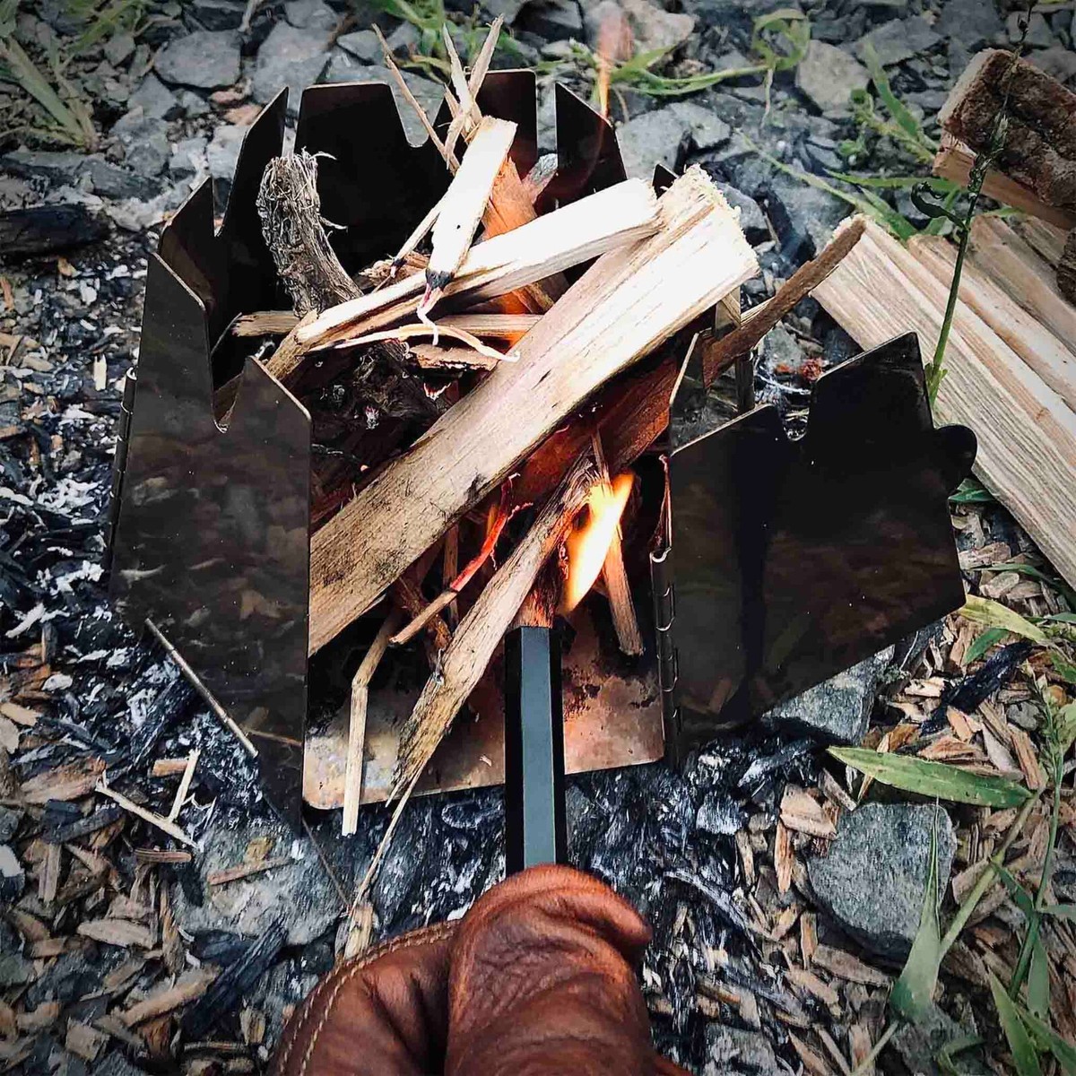Firesteel Tin Kit – Borderland Bushcraft Experimente a emoção das ...