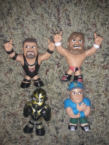 Lot of (4) Funko Mystery Minis WWE Wrestling Figures | eBay