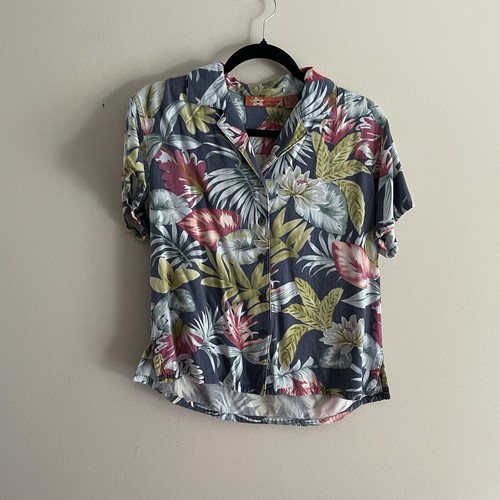 Island Wear By Impressions Women SZ S Blue Floral Hawaiian Short Sleeve Blouse | eBay