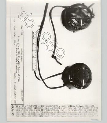 MILITARY US Army Midget ANTI PERSONNEL M14 Landmine 1951 PRESS PHOTO | eBay