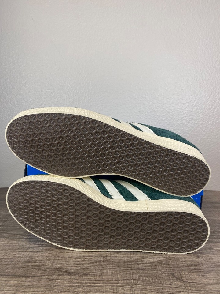 adidas Originals Gazelle Mineral Green White Mens Suede Sneakers IF9655 ...
