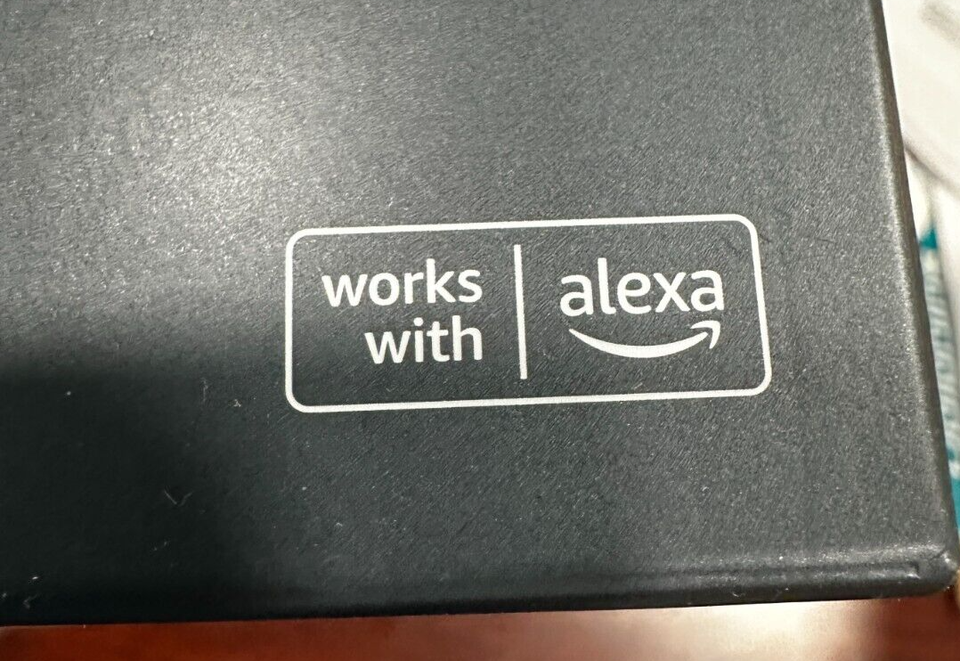 Amazon Smart Thermostat Model S6ED3R with Honeywell Home Thermostat ...