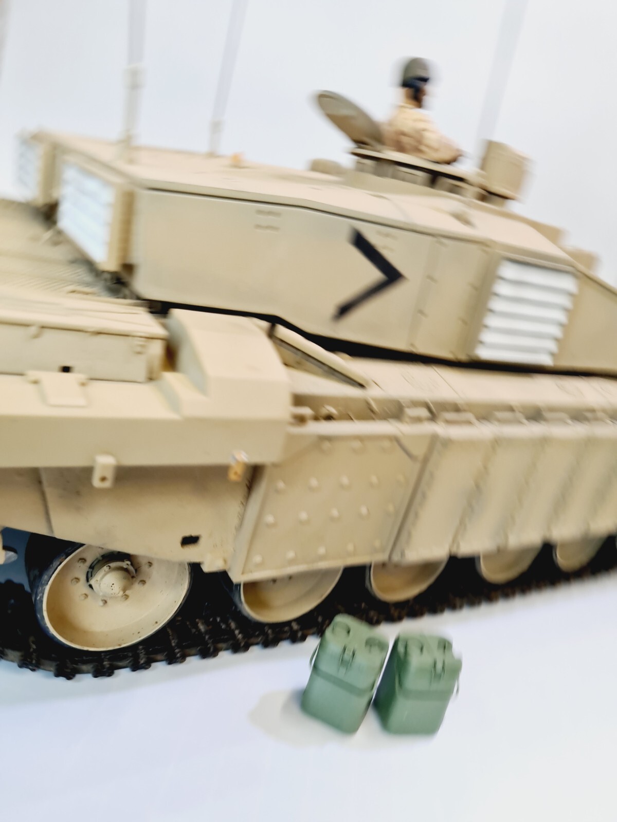 1/16 Norwegian Food Container x2 British RC Tanks Challenger Chieftain ...