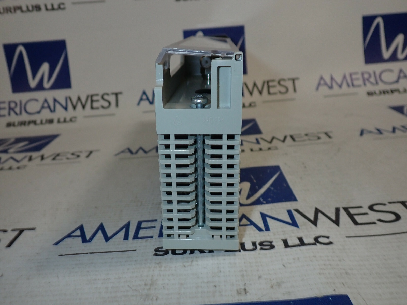 Schneider Electric 140CRP93100 RIO HEAD Modicon *USED | eBay