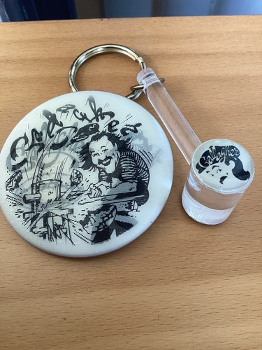 VTG Gallagher Sledgehammer Watermelon Smashing 3D Pin & Hammer Keychain ...