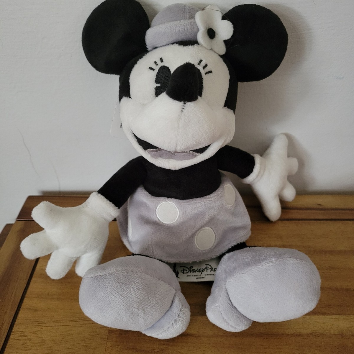 Baby Minnie Mouse Black And White