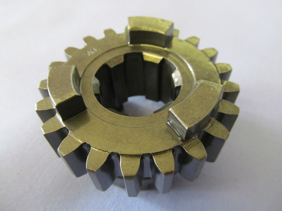 04-0635 NORTON SINGLE DOMINATOR COMMANDO MAINSHAFT 3RD GEAR 21 TOOTH UK ...