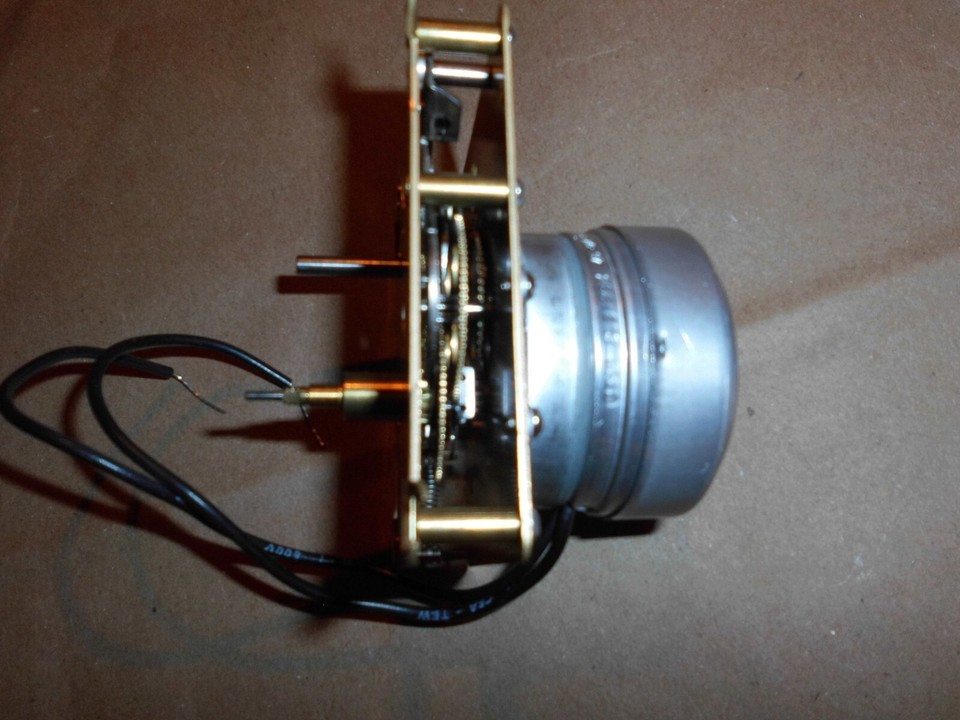 VINTAGE HANSEN MOVEMENT FOR SIMPLEX 628629 CLOCK RELAY NEW WITH MOTOR ...