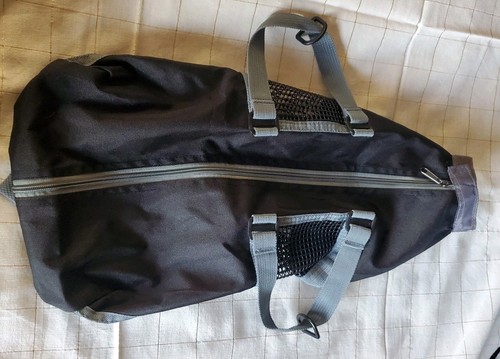 Hello Mow& Wow black dog carrier bag size small dog *See Measurements ...