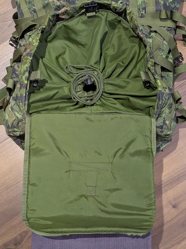 Canadian Armed Forces Cadpat TW CTS Rucksack with Two Pouches | eBay