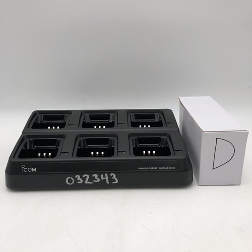 ICOM BC-197 Multi-Charger Base W/AD-122 Adapters, W/ BC-157S Power ...