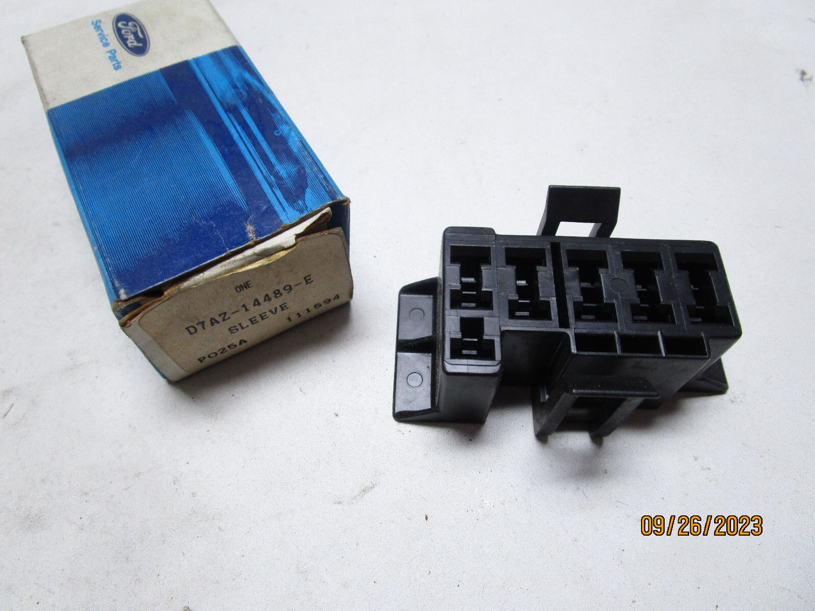 Genuine Ford OEM D7AZ-14489-E SLEEVE | eBay