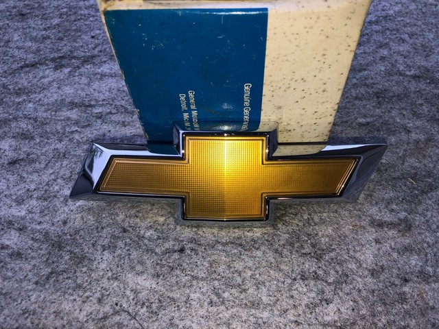 Chevy Equinox Emblem Replacement