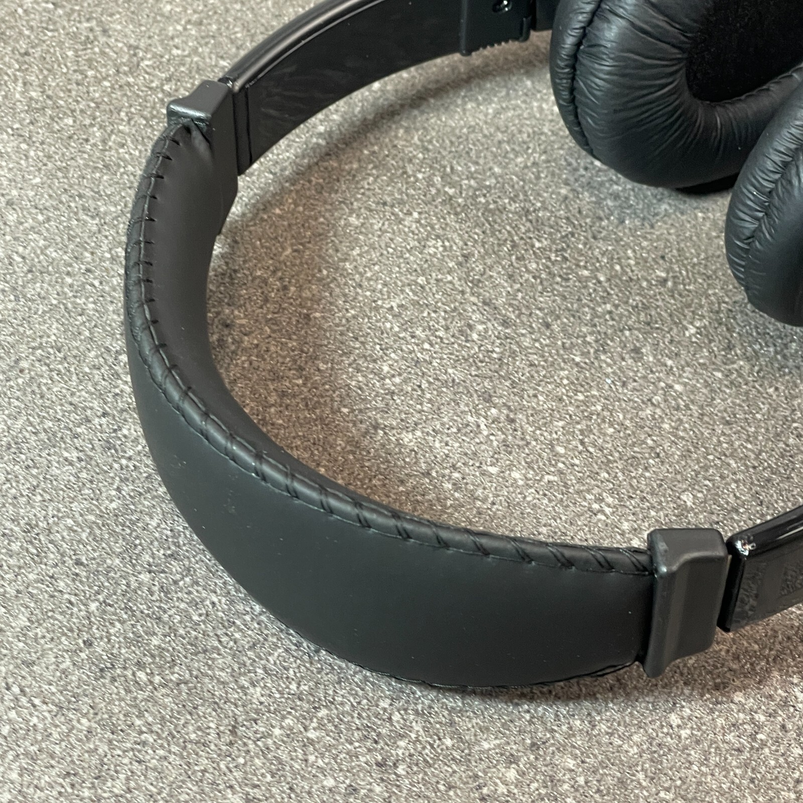 Digital Stereo Hi-Fi Wired Headphones On-Ear Padded Ear Cup 3.5mm Jack ...