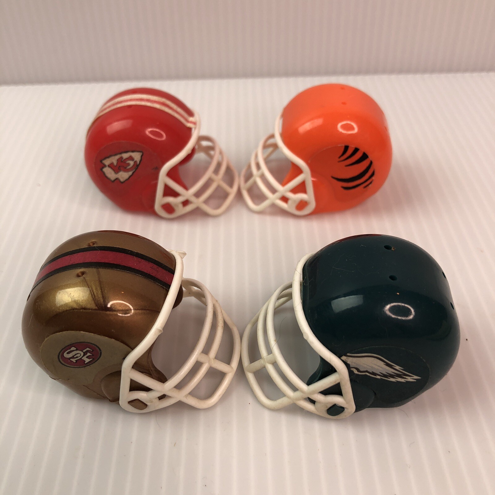 VTG Mini NFL Football Helmets Vending Machine 2022 Conference ...