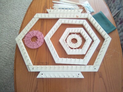VINTAGE 70s Lap Weaving Love and Money Hexagon Loom Set 36 Pieces | eBay