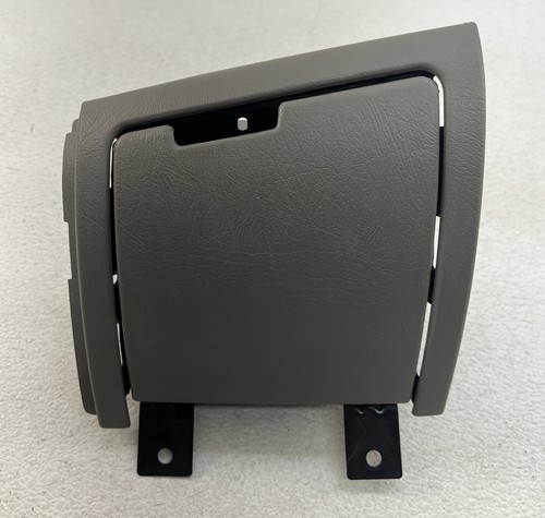 98-04 Chevy S-10 GMC Sonoma Jimmy Blazer OEM Pull Out Ash Tray Ashtray ...