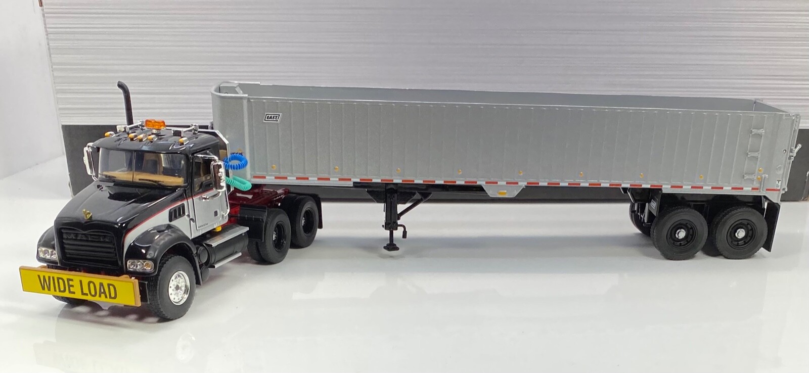 First Gear 1/50 Scale MACK GRANITE TRUCK “EAST GENESIS END DUMP TRAILER ...