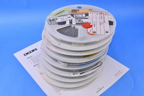 6400 Diodes Incorporated Diode 100 V 1A Surface Mount MELF Part ...