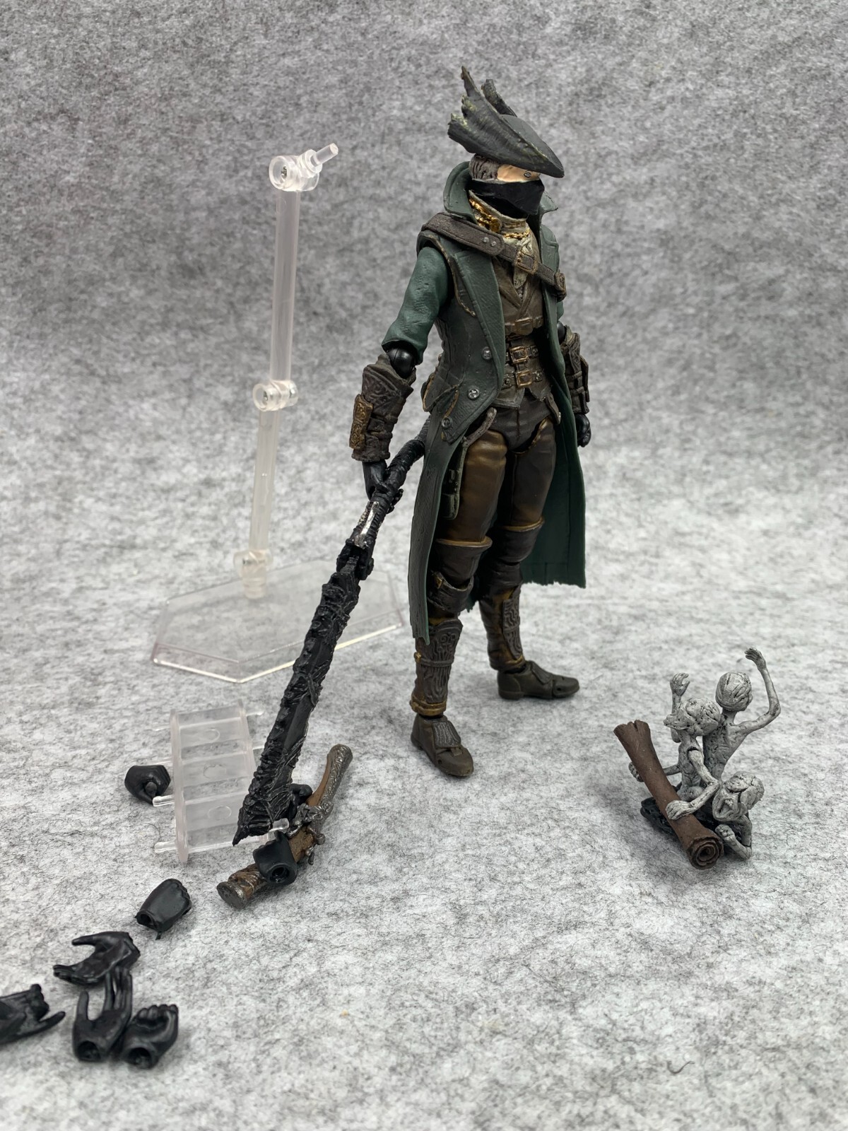 Figma 367 Bloodborne Hunter Action Figure NO Box 15cm toys | eBay